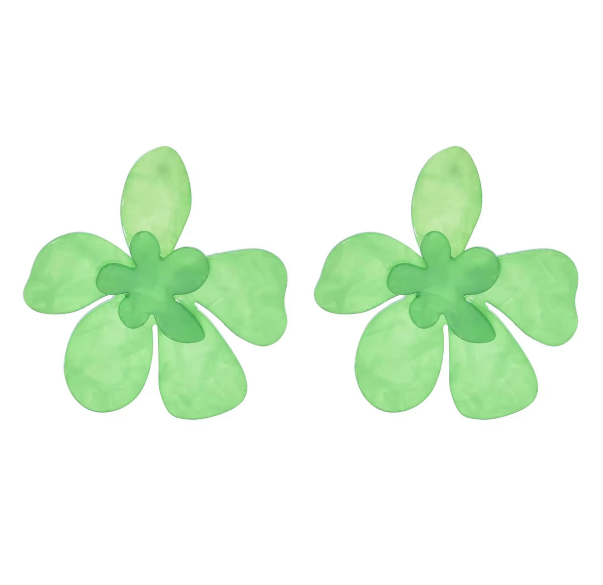 Jasmine – Bee🐝Tails